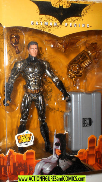 Batman begins BRUCE WAYNE 2005 Wizard con mib moc – ActionFiguresandComics