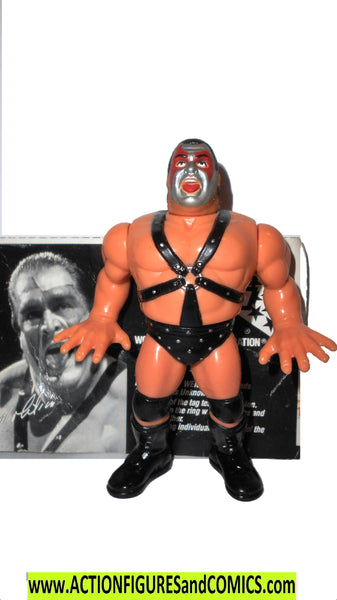 Wrestling WWF action figures 1990 DEMOLITION AXE hasbro ...