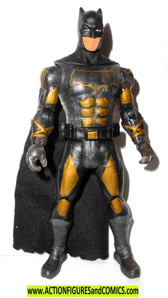 dc universe movie BATMAN v Superman Shield Blaster multiverse ...