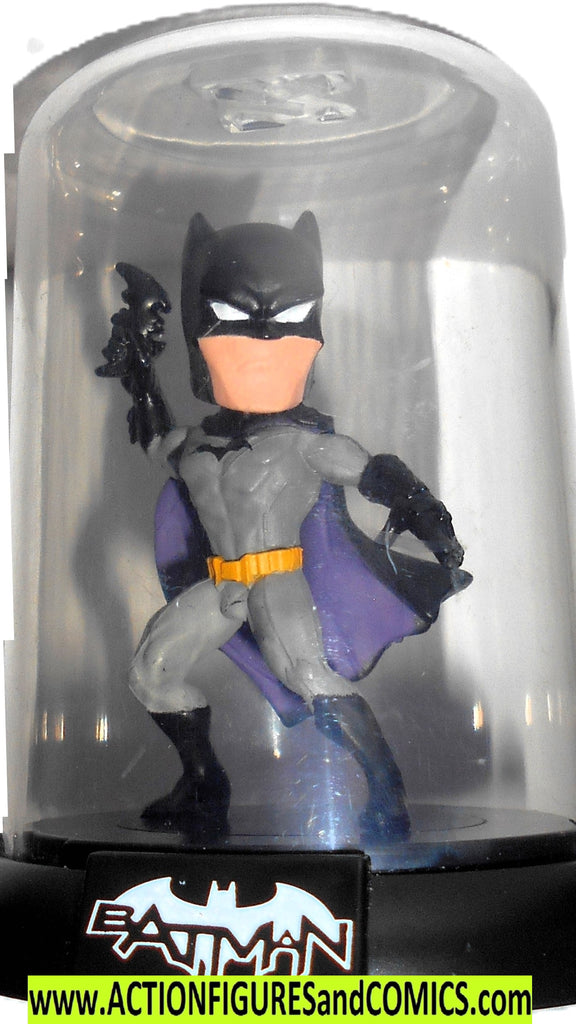 Domez DC universe BATMAN Gray suit 2021 domez zag – ActionFiguresandComics