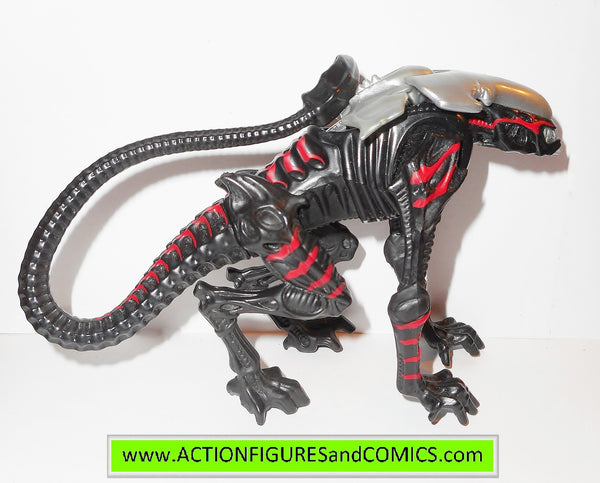 Aliens vs Predator kenner wild boar alien 1992 1994 movie ...
