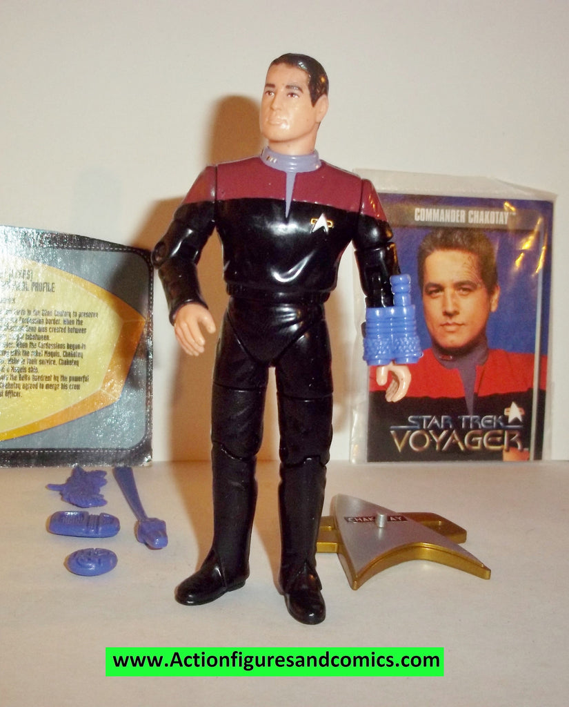 Star Trek COMMANDER CHAKOTAY voyager 1995 playmates complete action fi ...