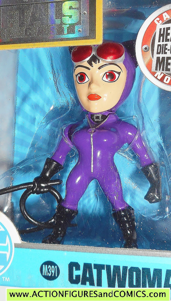 DC metals die cast CATWOMAN purple batman moc mib – ActionFiguresandComics
