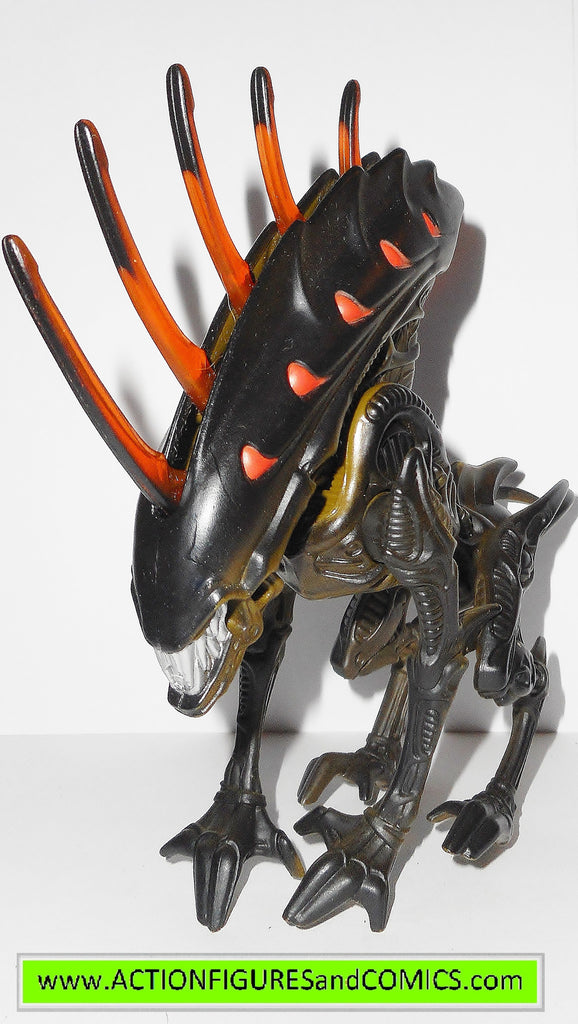 Aliens vs Predator kenner wild boar alien 1992 1994 movie ...
