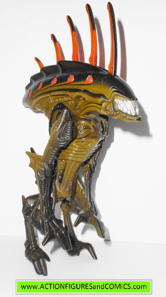 Aliens vs Predator kenner wild boar alien 1992 1994 movie ...