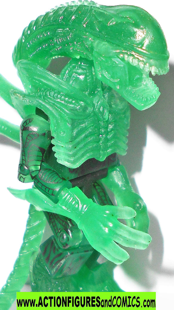 minimates Aliens ALIEN glowing TRU wave 2 xenomorph horror ...