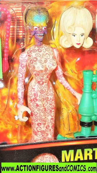 Mars Attacks MARTIAN SPY GIRL green gun 1996 Trendmasters movie moc ...