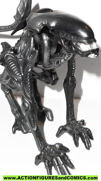 Aliens vs Predator kenner BULL ALIEN 1992 1996 MOVIE ...