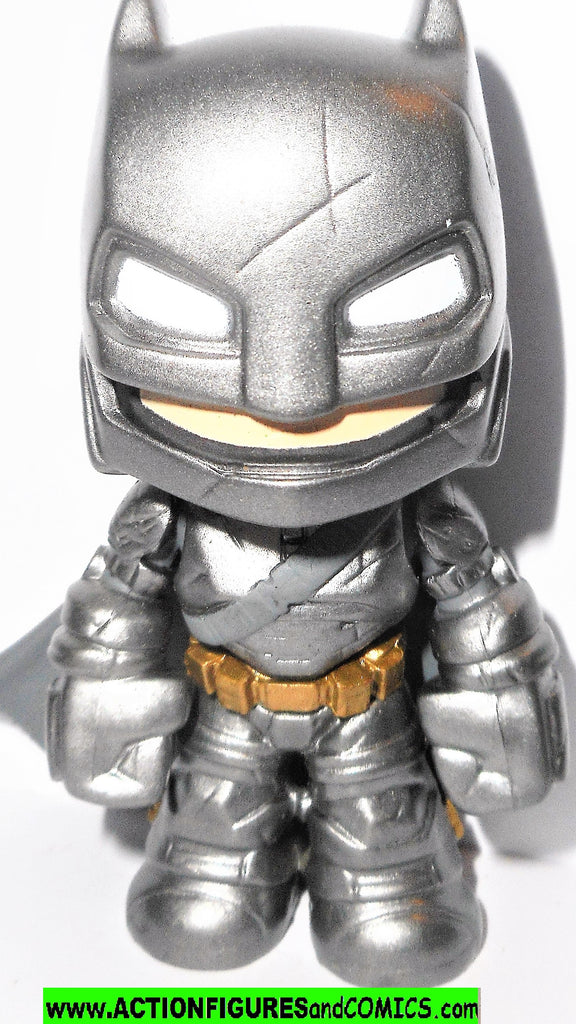 Funko mystery minis BATMAN v superman armor 3 inch dc universe pop ...